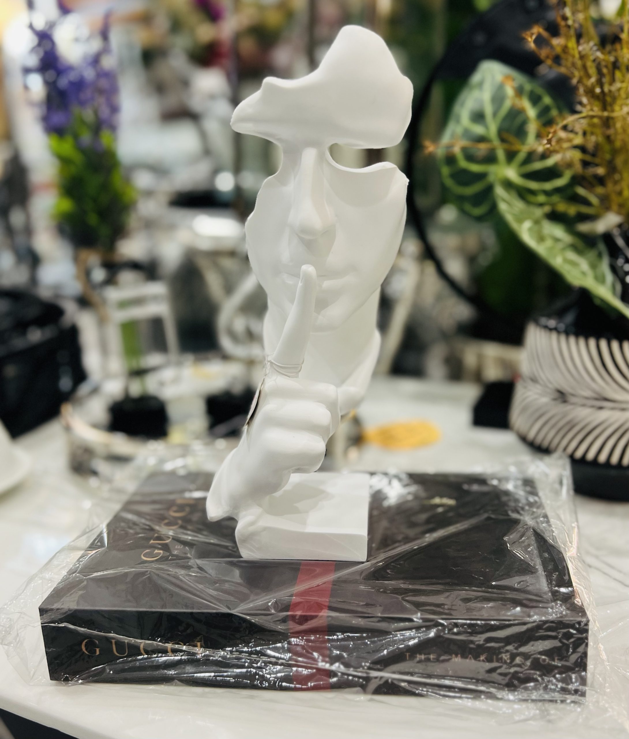 Speak No Evil Face White 27cm - Decor Guru